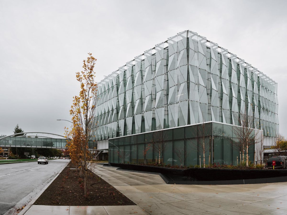 University of Oregon Phil and Penny Knight Campus for Accelerating ...